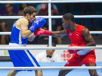 Big, bad boxing gold for 'Chechen Wolf' | Toronto Sun