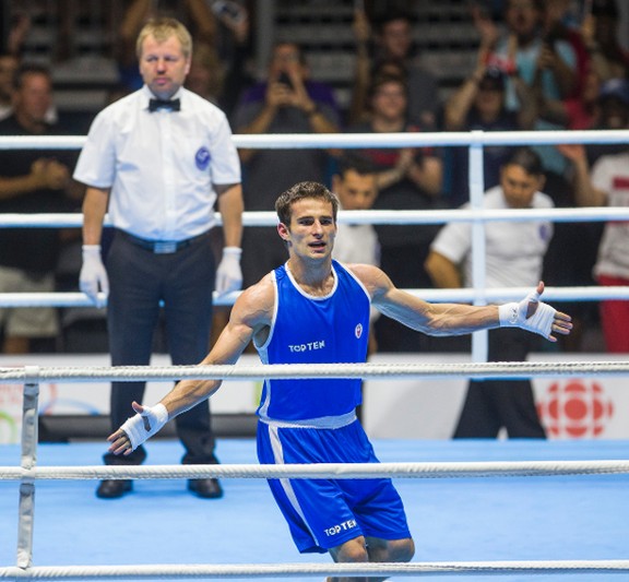 Big, bad boxing gold for 'Chechen Wolf' | Toronto Sun