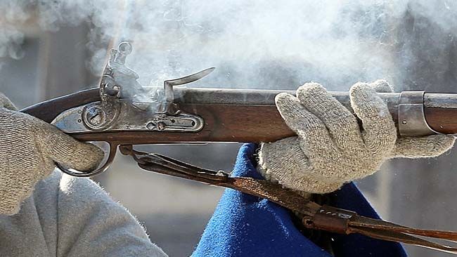 Connecticut man loses 2 fingers when ceremonial musket misfires ...