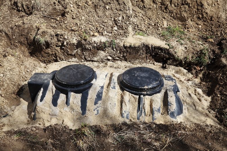 Newfoundland man barely escapes maggot-filled septic tank; 'Don't let ...