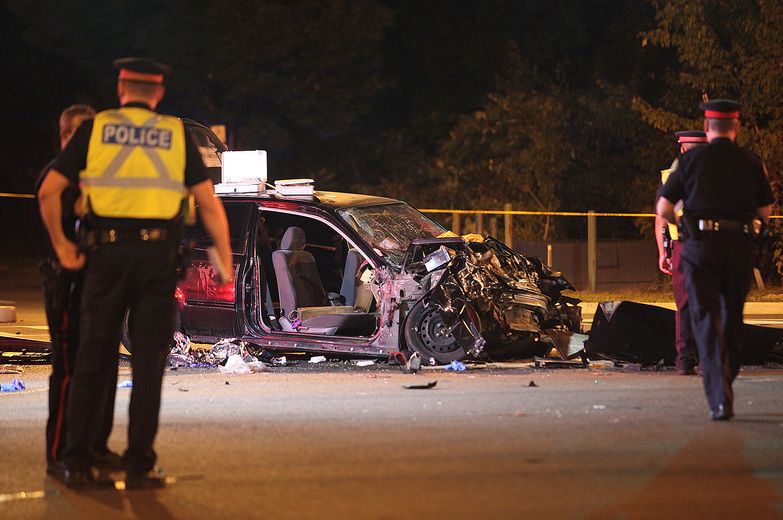 Passenger killed in three-car crash at intersection | Toronto Sun