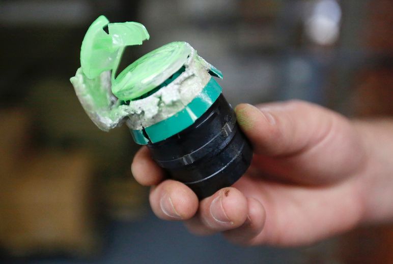 Canadian police forces using new less-lethal projectiles | Toronto Sun