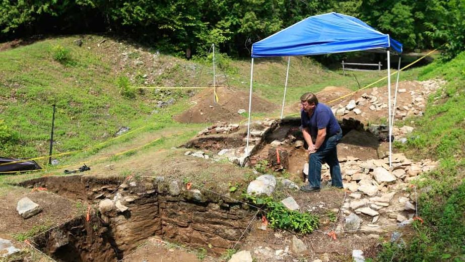 Archaeological dig uncovers rare 10,000-year-old tools | Toronto Sun