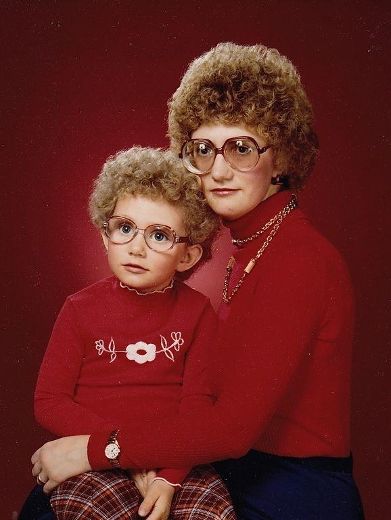 Hundreds of awkward family photos going on exhibit | Toronto Sun