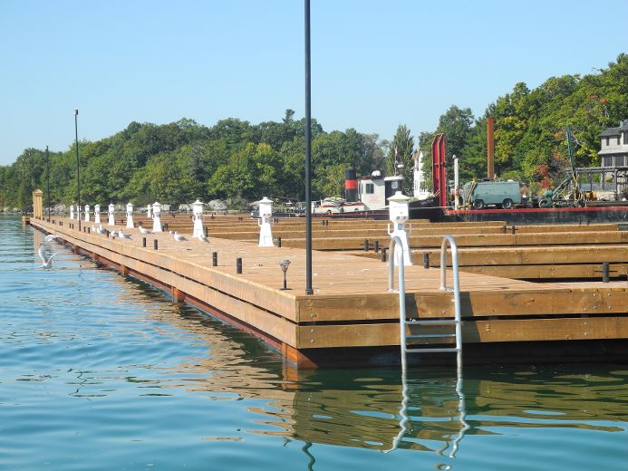 Huge dock finally gets township's blessing | The Kingston Whig Standard
