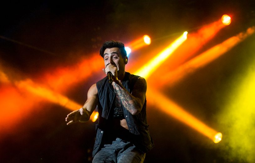 Listen to Hedley's 'most personal' song, 'Can’t Slow Down' | Toronto Sun Listen to Hedley's 'most personal' song, 'Can’t Slow Down' | Toronto Sun