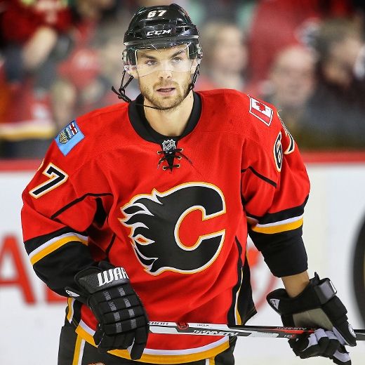 Michael Frolik praises Winnipeg from new home in Calgary | Toronto Sun