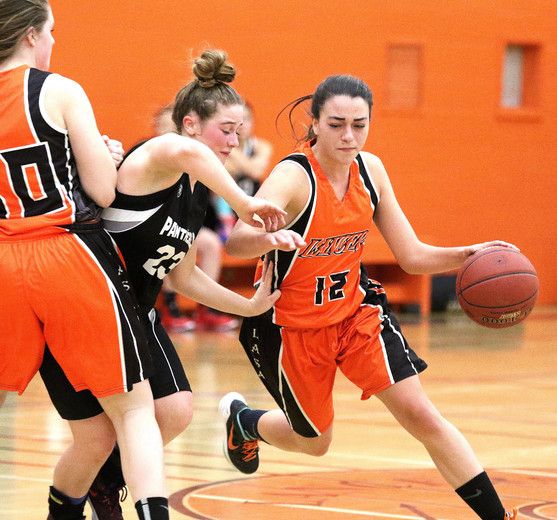 Lancers senior cagers punch ticket for city final | Sudbury Star