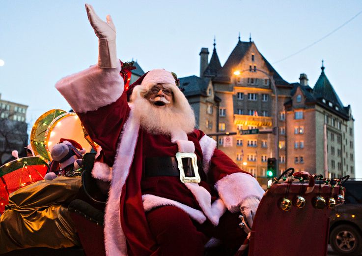 Edmontonians line the streets of downtown Edmonton for the inaugural ...
