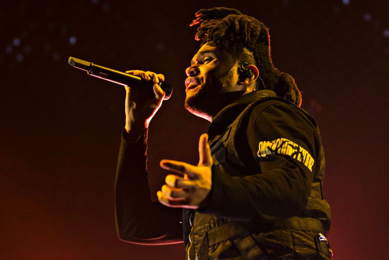 The Weeknd treats Edmonton to musical mash-up | Edmonton Sun