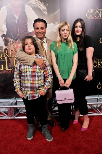 Andy Garcia's model daughter Alessandra shows off curves in lingerie ...