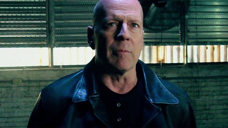 'Extraction' review: Bruce Willis serves up another low-budget stinker ...