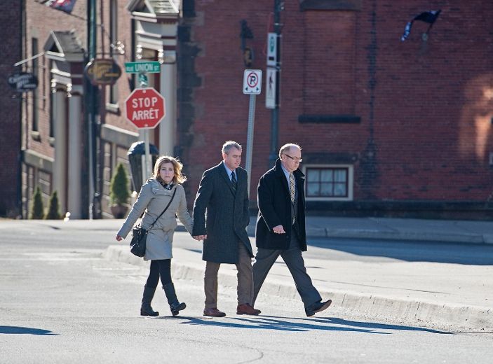 Ex-Crown prosecutor to probe police handling of Richard Oland murder ...