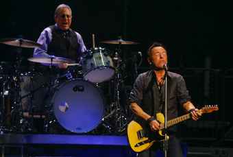 Classic Bruce Springsteen rocks Toronto with River Tour stop | Toronto Sun