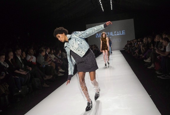 Models falling on the runway an inevitable part of fashion shows ...