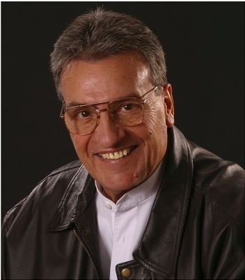 Jazz pianist emerges to tell his story in tunes | London Free Press