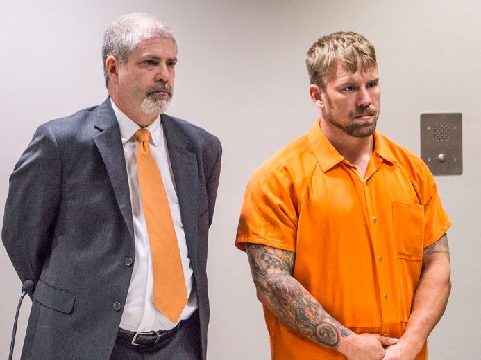 Accused killer mom ordered ghostly memorial photos of daughter ...