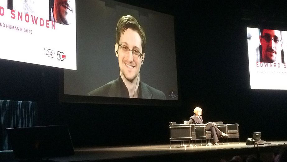 Edward Snowden: Panama Papers leak proves the rich play by their own ...