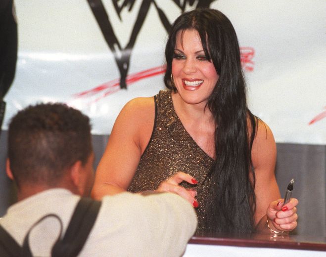 Former pro wrestler Chyna found dead in her home | Toronto Sun
