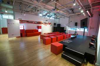 YouTubers now have own Space in Toronto | Toronto Sun