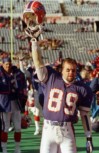 Steve and Luke Tasker help to tackle Alzheimer’s | Toronto Sun