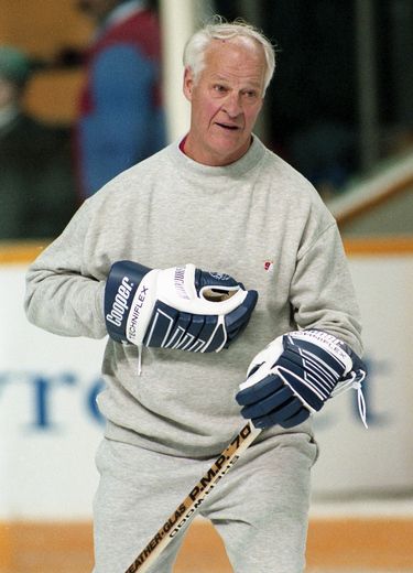 'Mr. Hockey' Gordie Howe dead at 88 | Toronto Sun