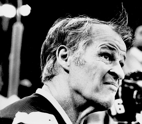 'Mr. Hockey' Gordie Howe dead at 88 | Toronto Sun