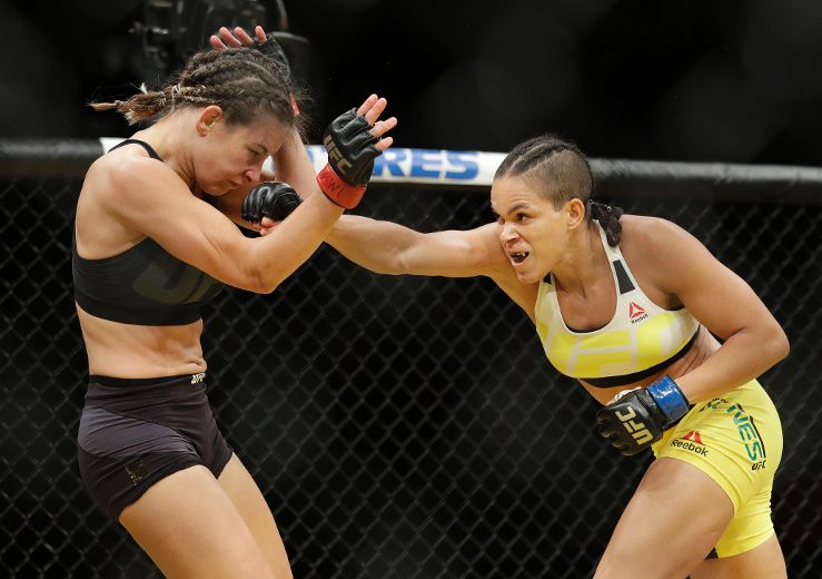 Amanda Nunes wins UFC bantamweight belt | Toronto Sun