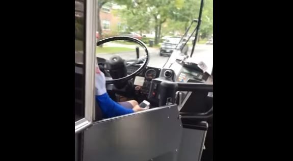 TTC bus driver using phone behind wheel faces 'disciplinary process ...