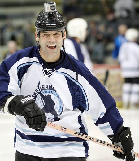 Perks of the job: Kris King excited for Heritage Classic | Winnipeg Sun