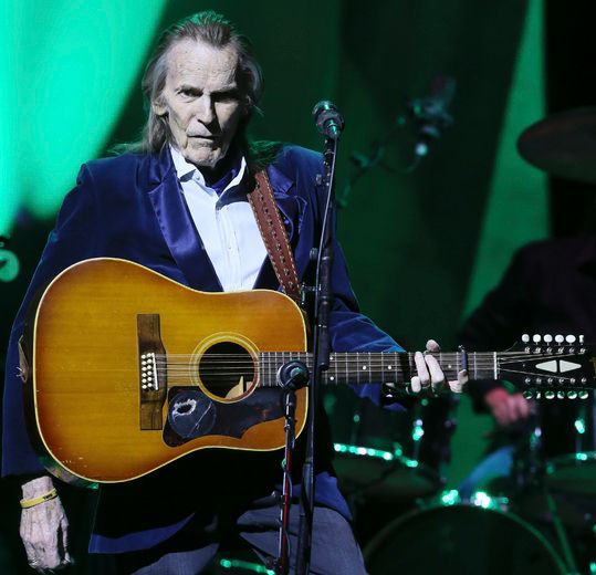 Gordon Lightfoot charms fans in Massey Hall concerts kick-off | Toronto Sun