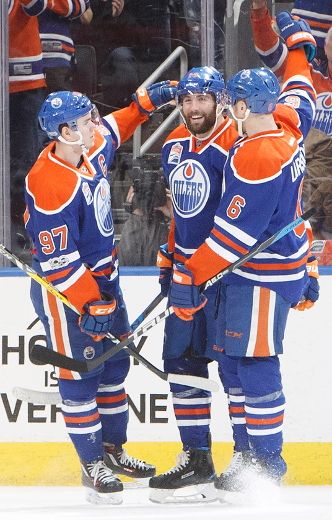 Patrick Maroon excited about reaching 20-goal plateau | Edmonton Sun