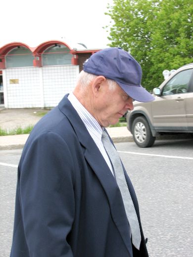 Convicted perv Anglican minister target of proposed class-action ...