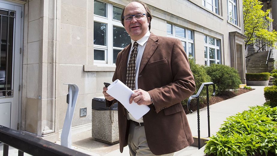 Nudie pic sent to more than 100 people from Ont. councillor's ...