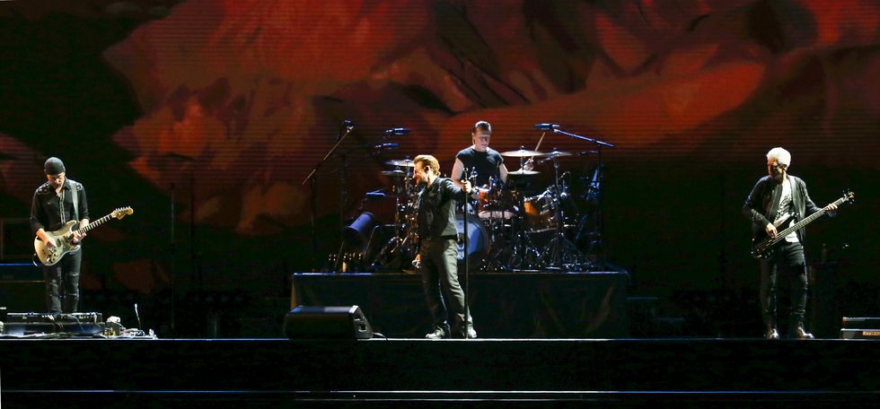 U2 gives it all but fans want more | Toronto Sun