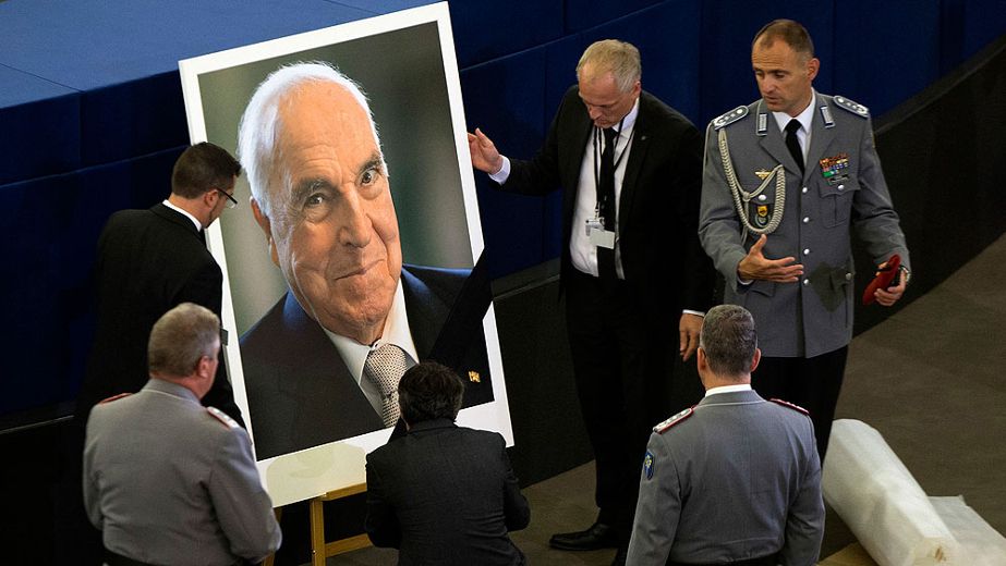 World leaders bid farewell to late German chancellor Helmut Kohl ...