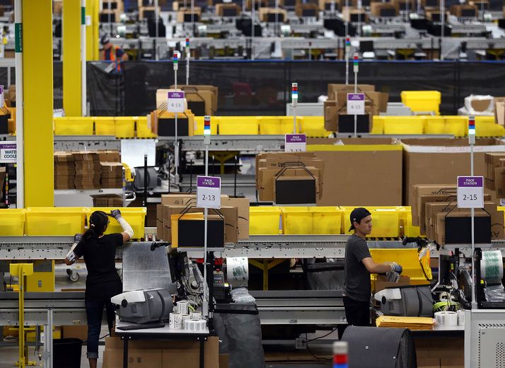 Automation Nation: Amazon's Brampton facility putting robotics to the ...