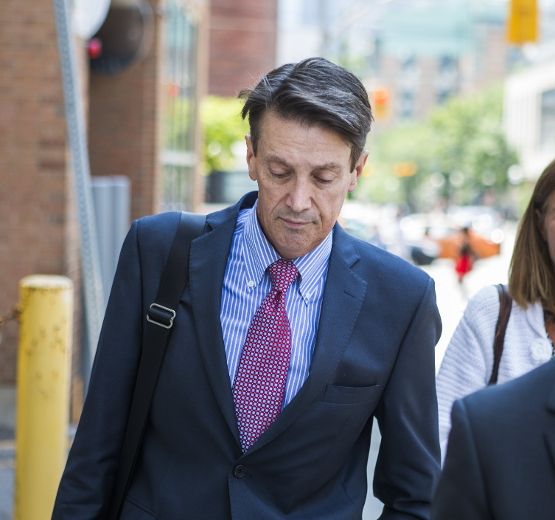 Doc who showed nude images to patients acknowledges unprofessional ...