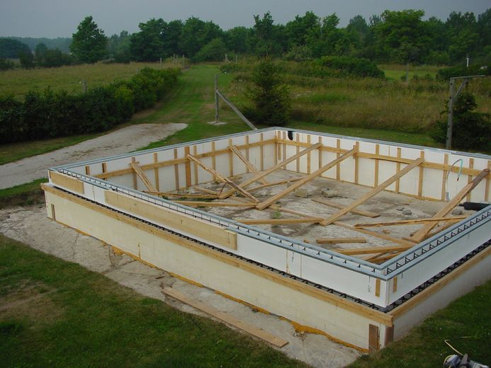 Maxwell: Tips for creating bedrock foundations | Sudbury Star