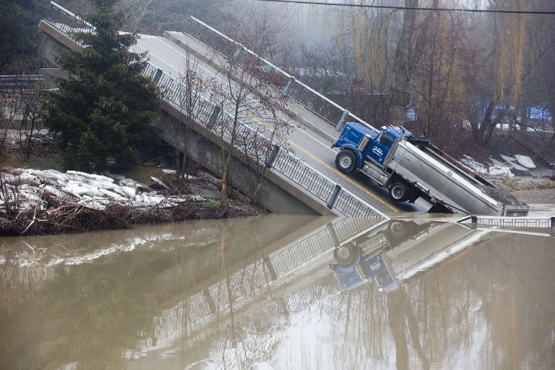 Port Bruce bridge collapse strains Elgin County firefighters | Sudbury Star