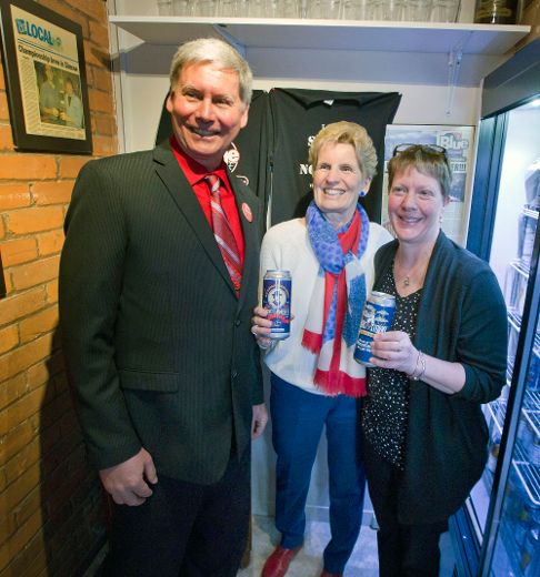 Premier makes low-key visit to Simcoe | Simcoe Reformer