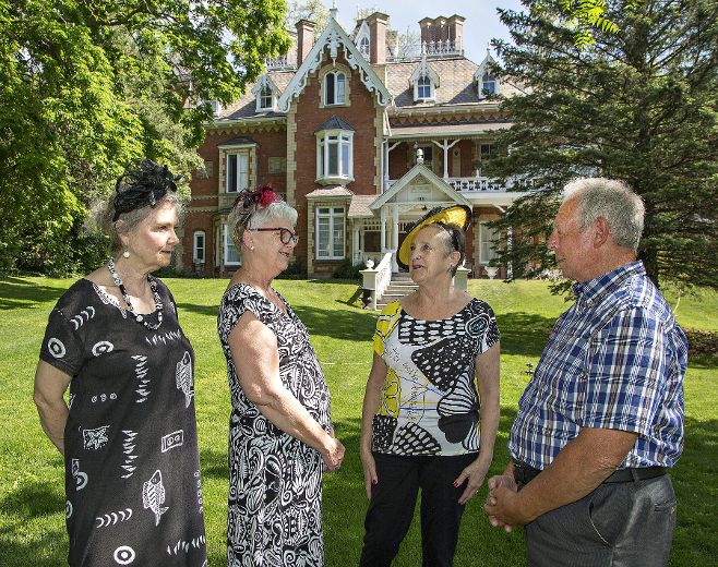 Tour Yates Castle | Brantford Expositor
