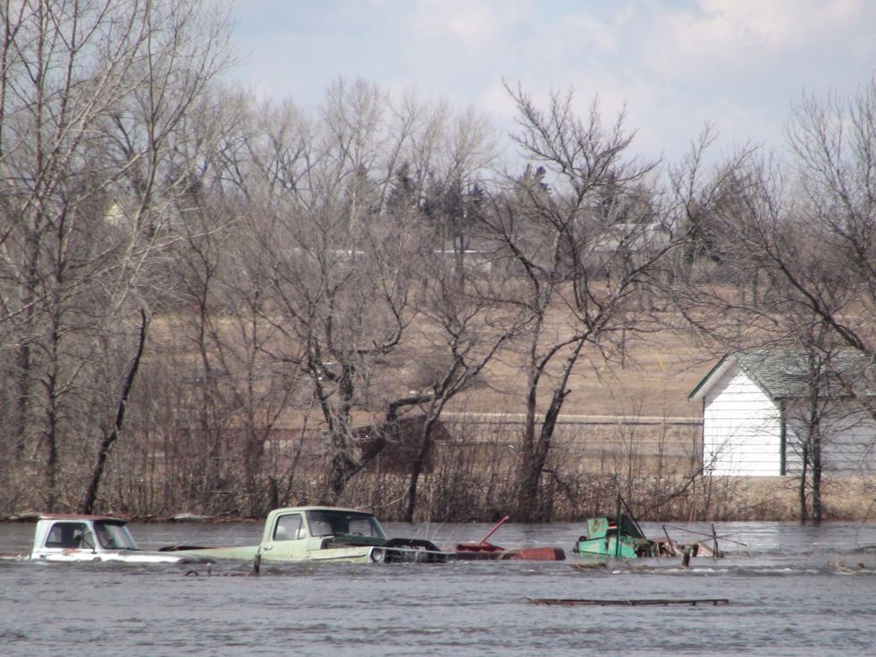 Flood-fighters seek better protection for Souris River basin | Winnipeg Sun