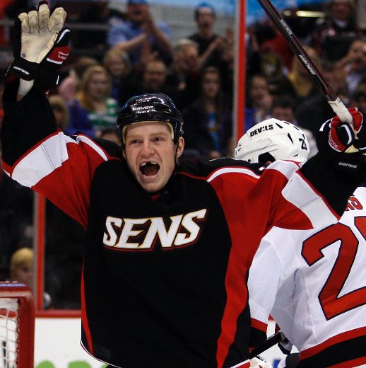 Chris Neil injures pal but helps Sens along | Ottawa Sun