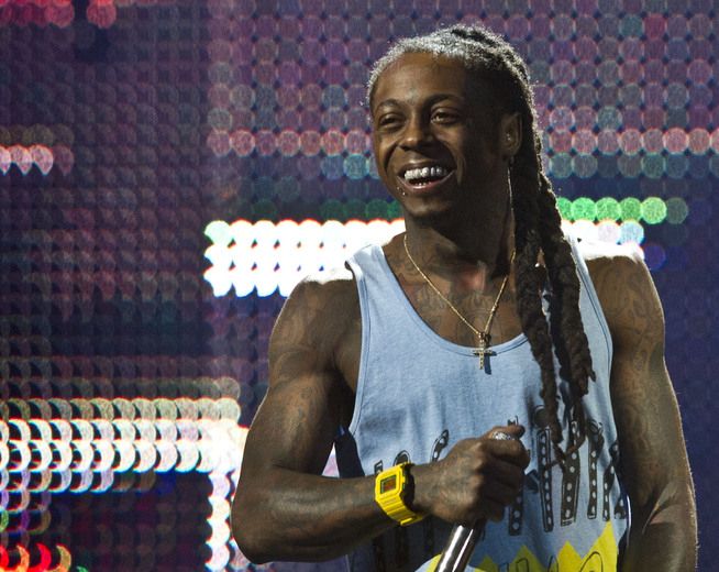 Rapper Lil Wayne opens up about epilepsy, regularly suffering seizures ...