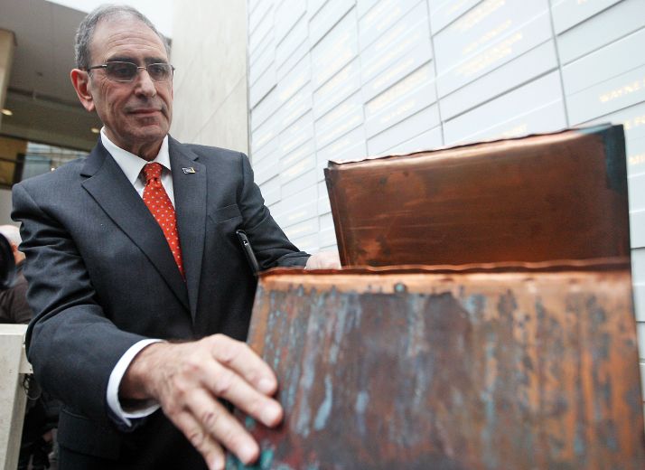 Cracking open the Maple Leaf Gardens time capsule | Toronto Sun