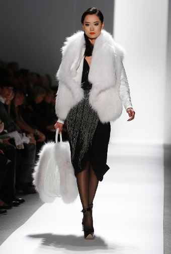 NY Fashion Week gowns a throwback to bygone eras | Toronto Sun