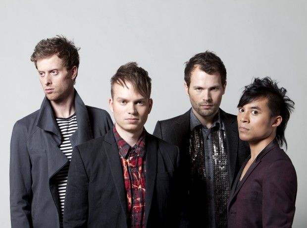 Viral band Atomic Tom ditches iPhones for real gear (video) | Vancouver Sun