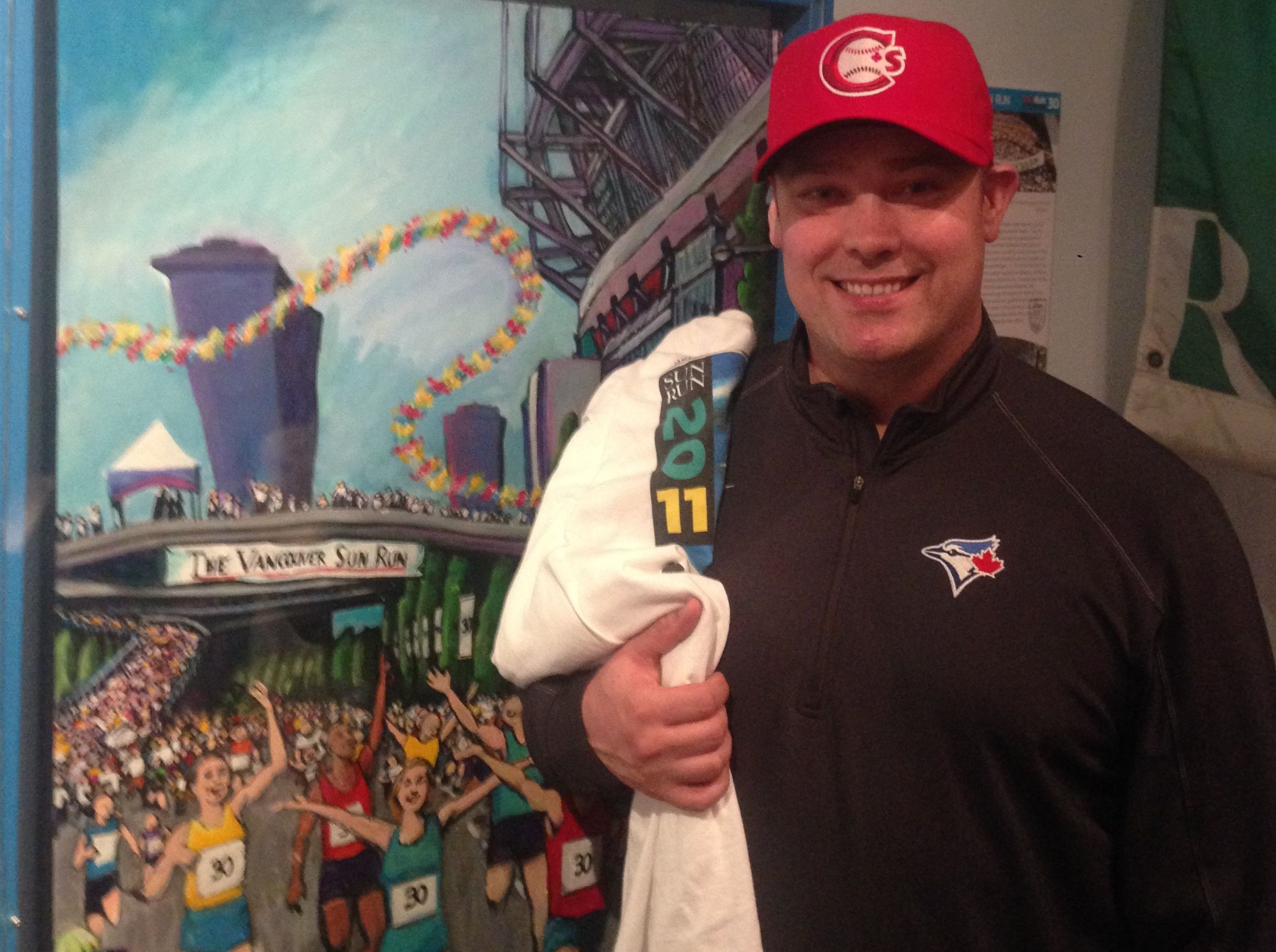 Mr. Baseball kisses single days goodbye, but still flirts with the ...