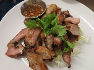 I review Kin Kao Thai restaurant on Commercial Dr. | Vancouver Sun